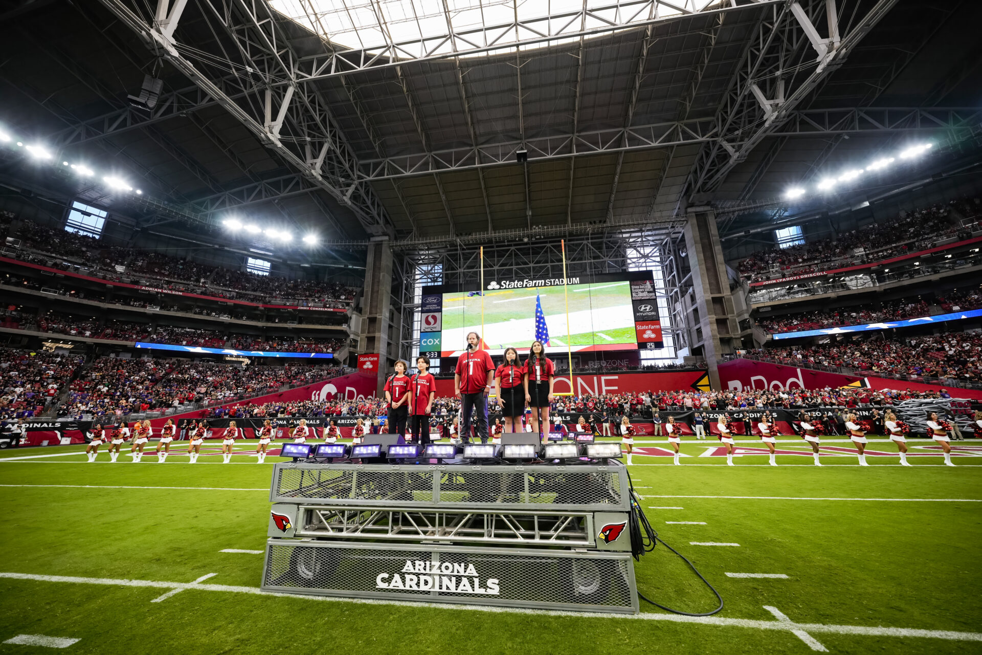 Arizona Theatre Company Actors Sing National Anthem at Arizona ...
